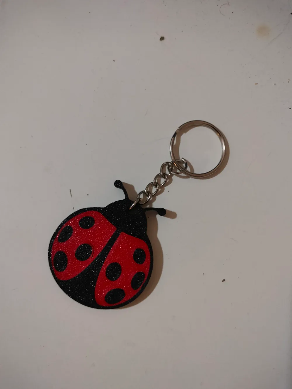 Ladybug keychain/hanging decoration by 3dprintmodla MakerWorld ...