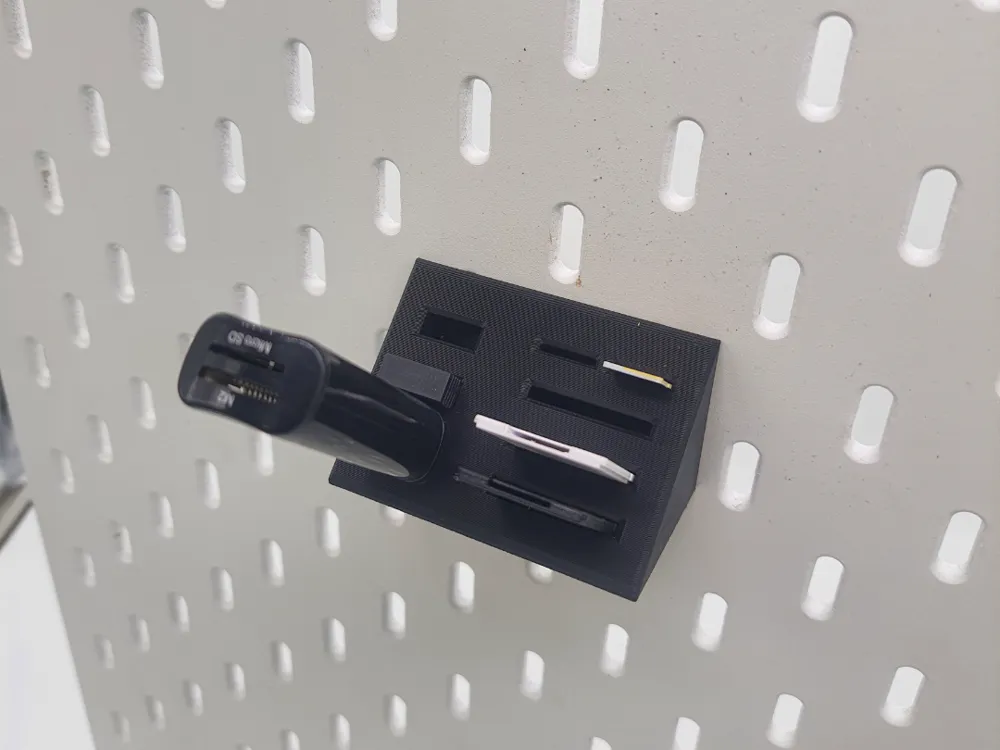 Ikea Skadis SD and USB holder by steff.chris - MakerWorld