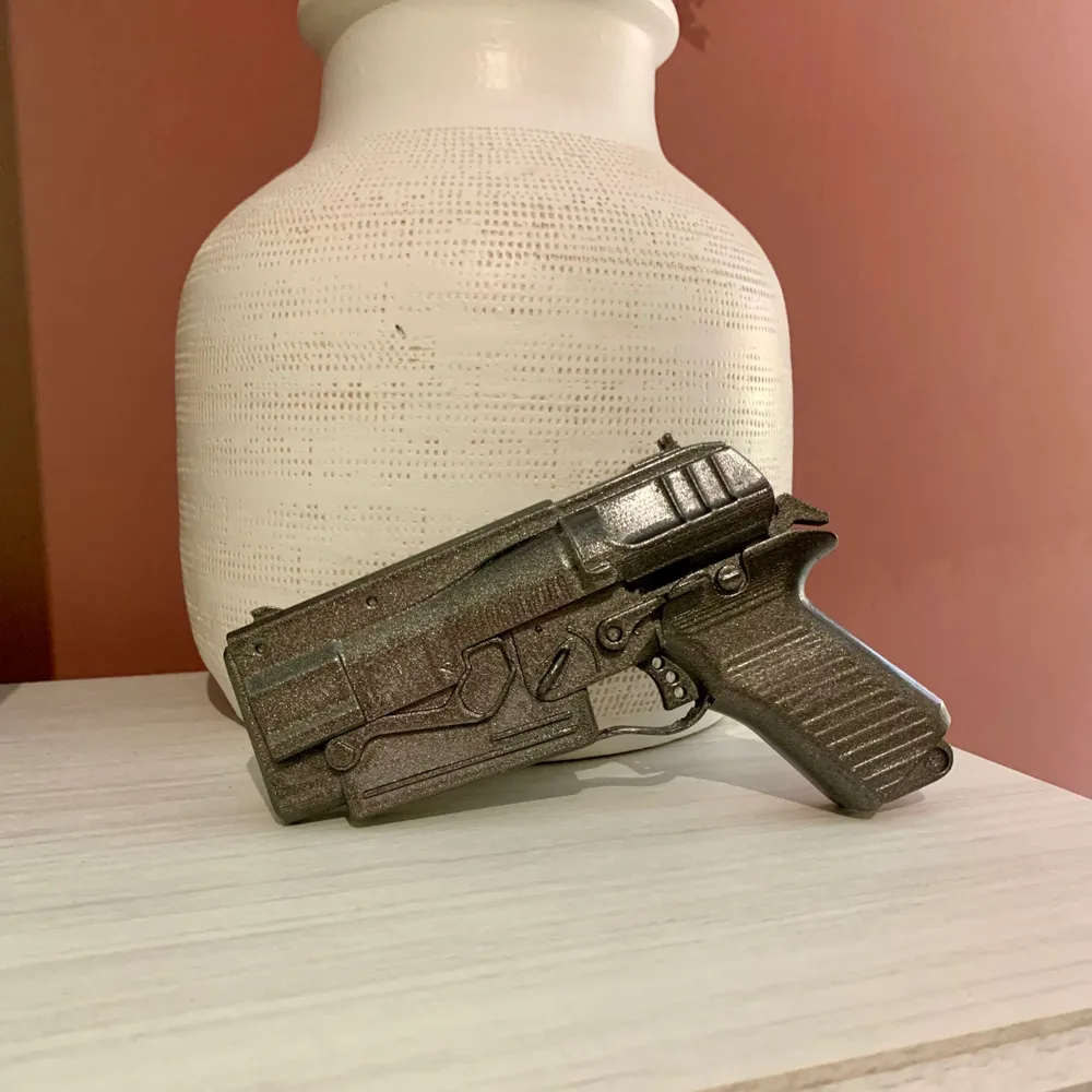 Fallout 4 Gun 10mm Remixed by Mr.Charles185 - MakerWorld