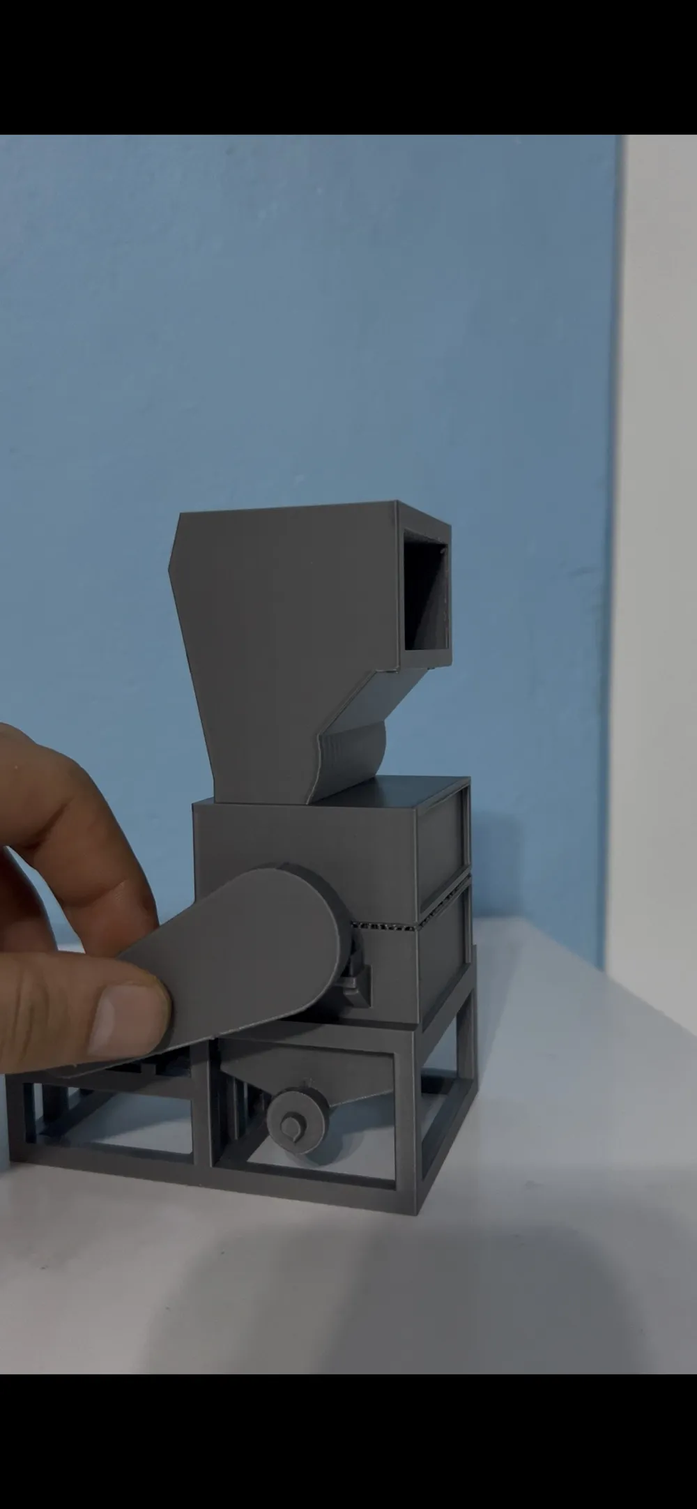 RECYCLING SHREDDER MACHINE - Free 3D Print Model - MakerWorld