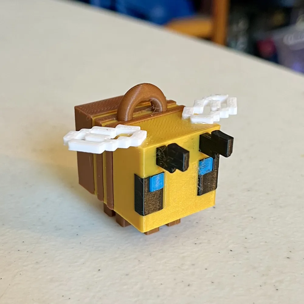 Minecraft Pixelated Bee Figure and Keychain - Free 3D Print Model ...