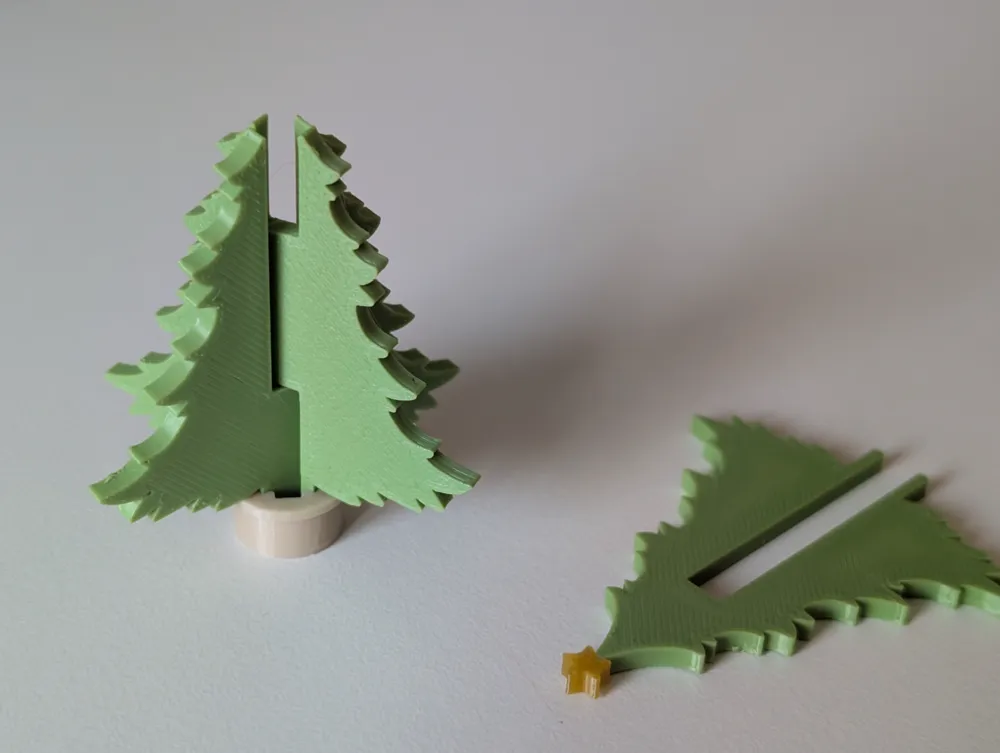 Christmas Tree Kit Card by Matthew G. - MakerWorld