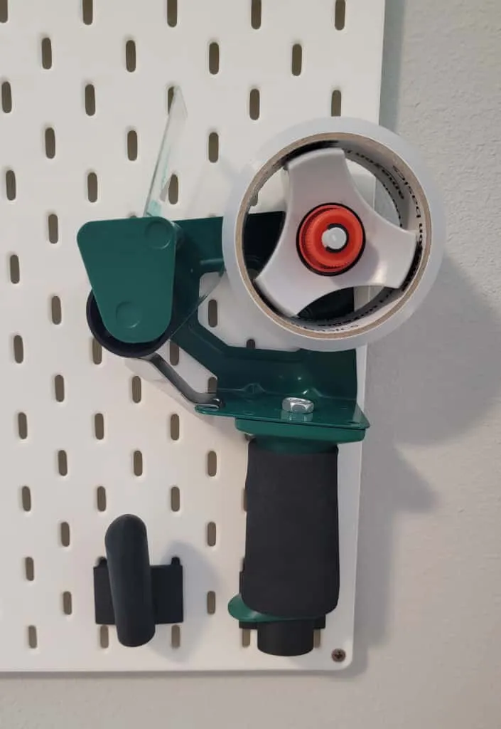 Skadis Tape Gun Mount - Flat or Angled by 3dArtByDesign MakerWorld ...