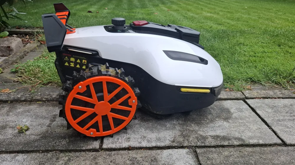 Afinación de llanta Mammotion Yuka Mini por he_baits MakerWorld: Descarga Modelos 3D Gratuitos