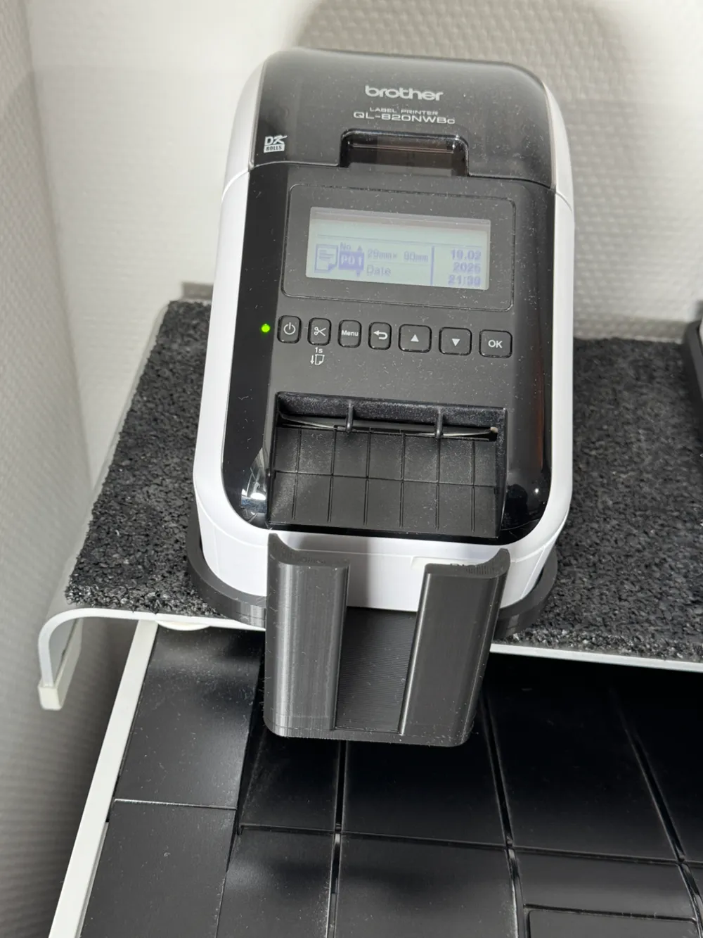 Auffangbehälter Etiketten für Brother QL-820NWB – Kostenloses 3D ...