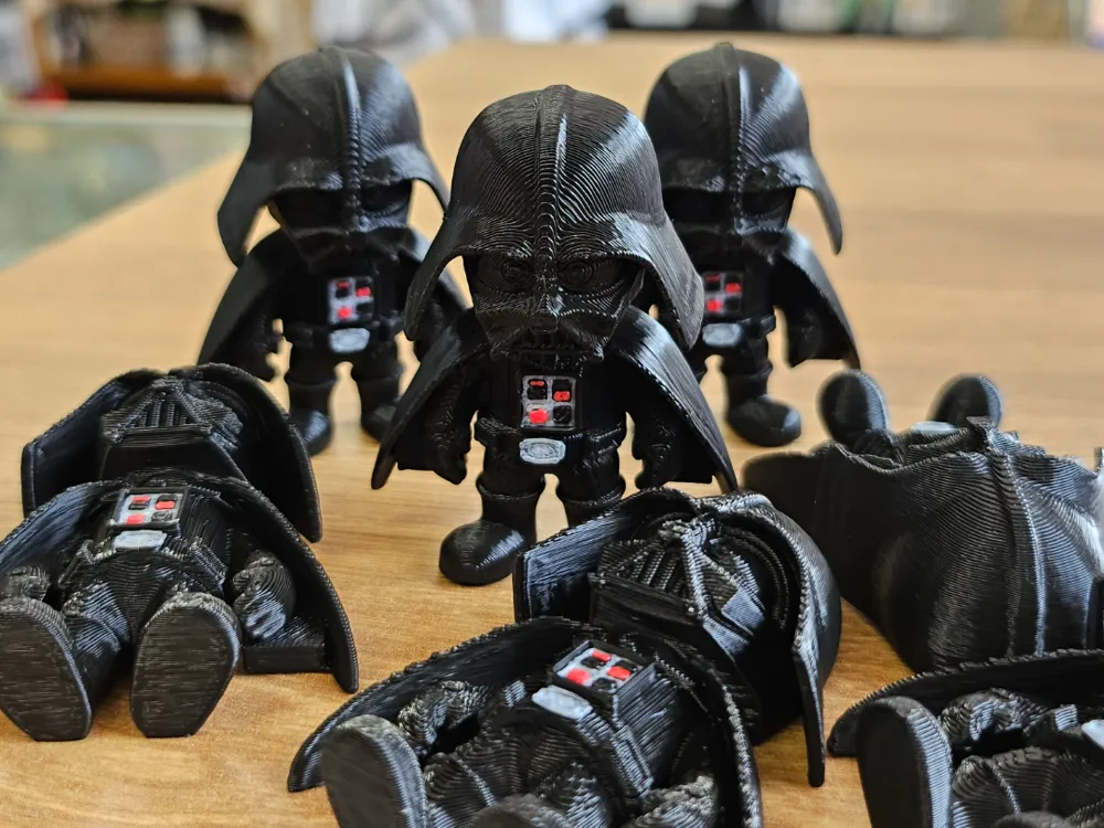 DARTH VADER microhéroe articulado de Star Wars por MadMonkey3D MakerWorld: Descarga Modelos 3D ...