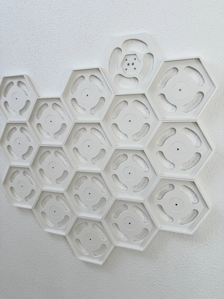 Magnetic Hexagon Picture Frame by v!ce12 MakerWorld: Download Free 3D ...