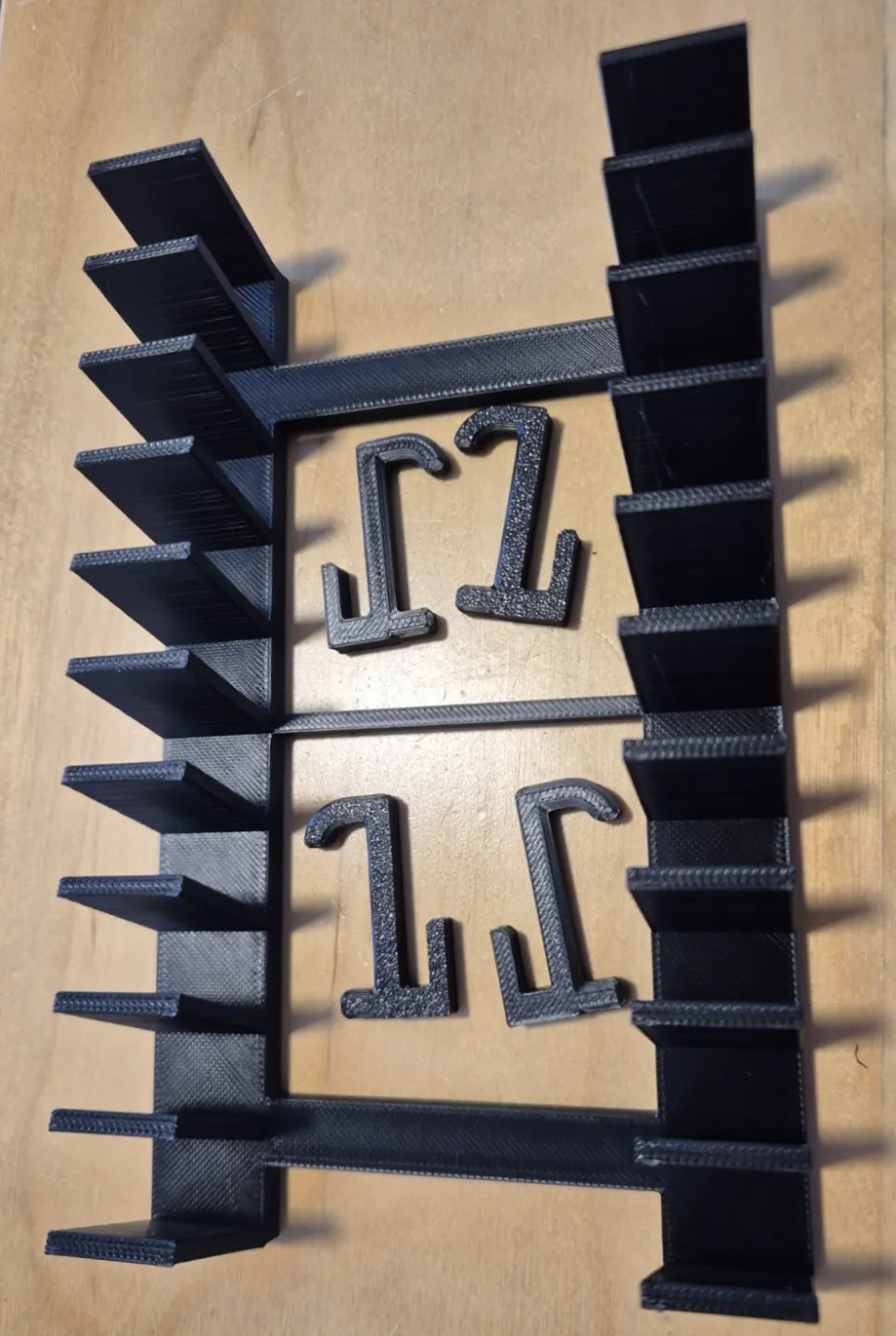 Blu-ray holder for Ikea Skadis by user_2642503842 - MakerWorld