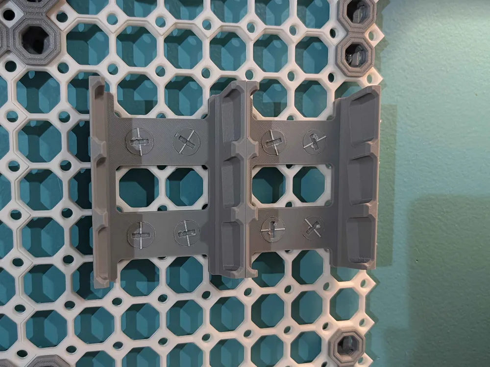 Parametric Multiboard Clamshell Parts Box Rack Remixed by lune ...