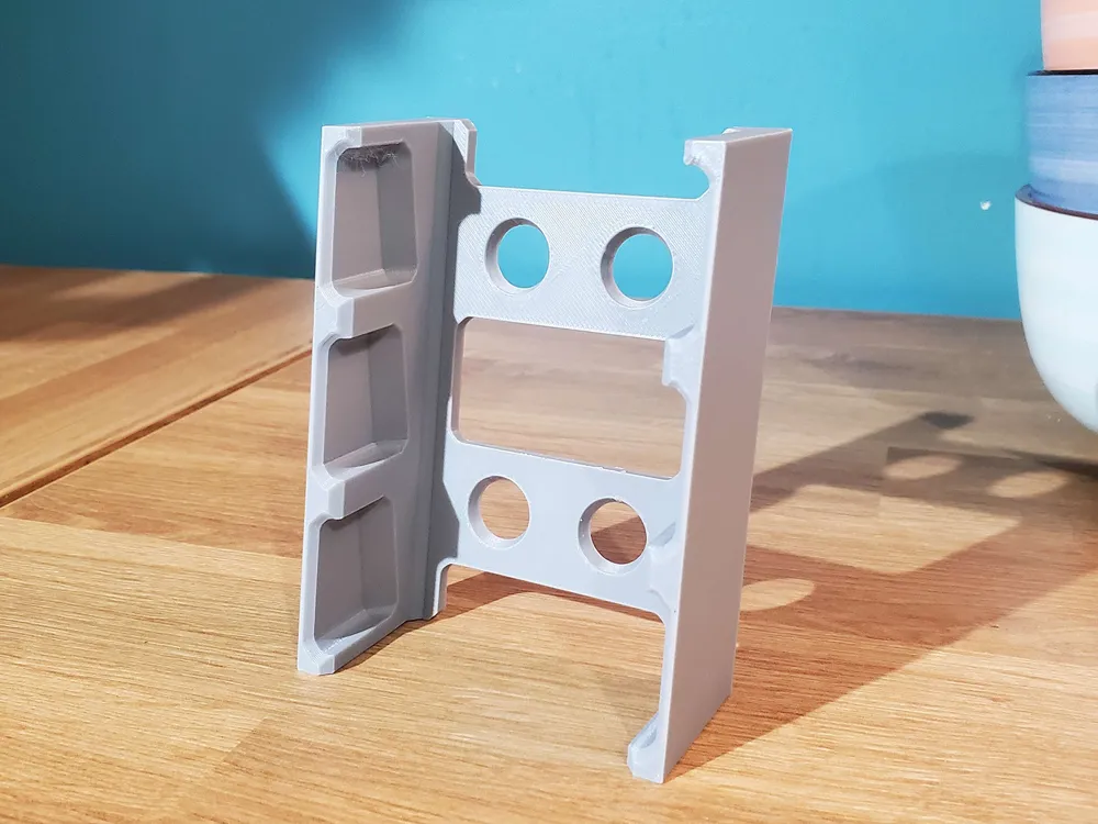 Parametric Multiboard Clamshell Parts Box Rack Remixed by lune ...