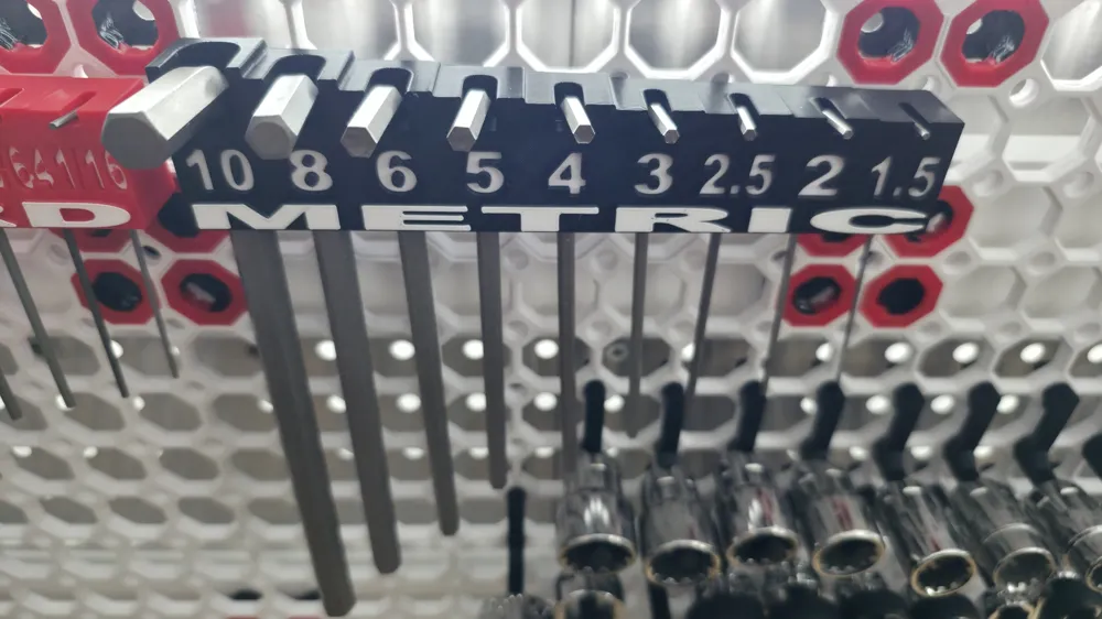 Multiboard Hex L-Key Holders (SAE & MM) by DezPool MakerWorld: Download ...