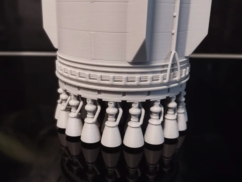 Booster V3 / 1:100 SpaceX - Free 3D Print Model - MakerWorld
