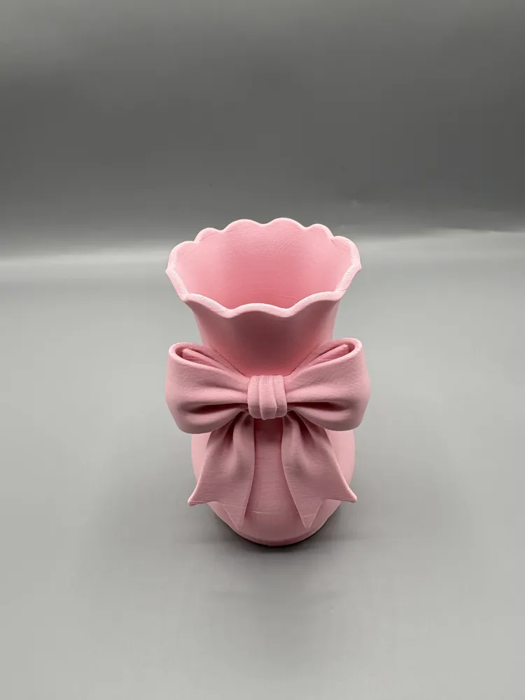 Coquette Bow Vase - Free 3D Print Model - MakerWorld
