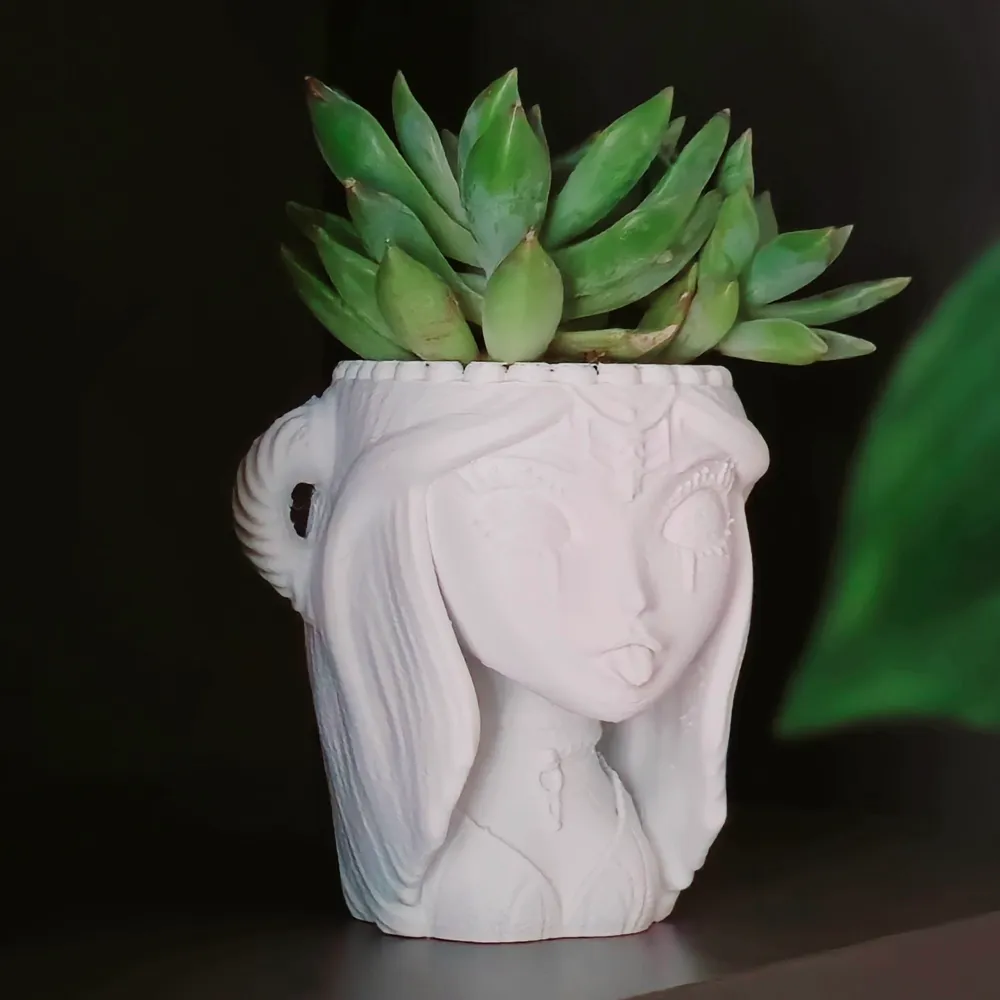 Gothic Girl Vase Pot For Succulents Plants by Robota MakerWorld ...