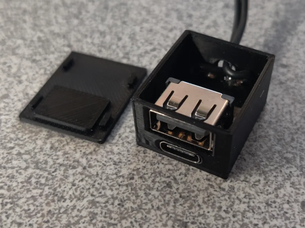 CKCS 5V2A USBC box by stevens.colt MakerWorld: Download Free 3D Models