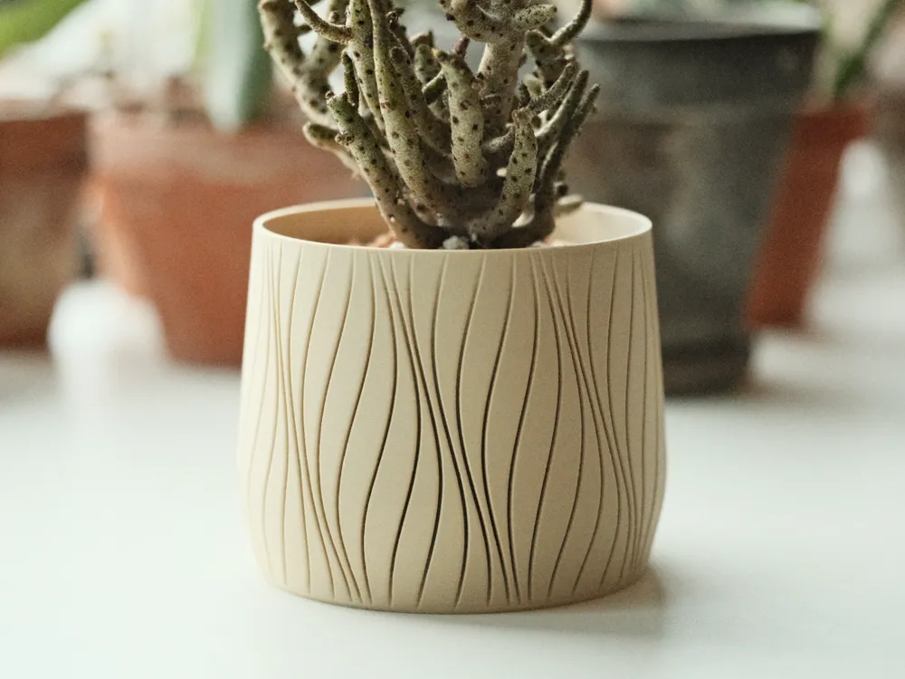Plant pot with flow pattern - Free 3D Print Model - MakerWorld