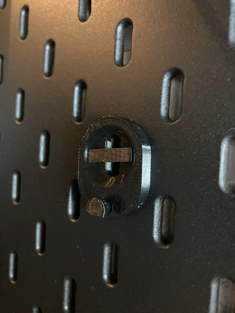 Skadis T-Clip Universal Holder by rumg3drucke - MakerWorld