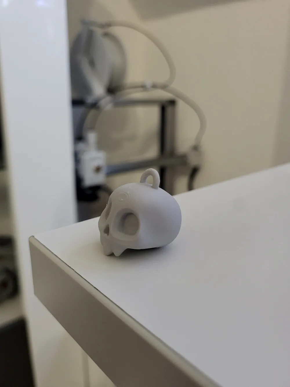 Cute Skull keychain - Free 3D Print Model - MakerWorld
