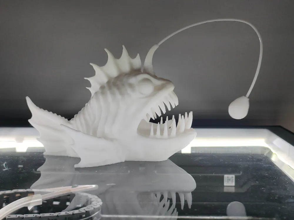 Scary Anglerfish! by TomczukCustoms MakerWorld: Download Free 3D Models