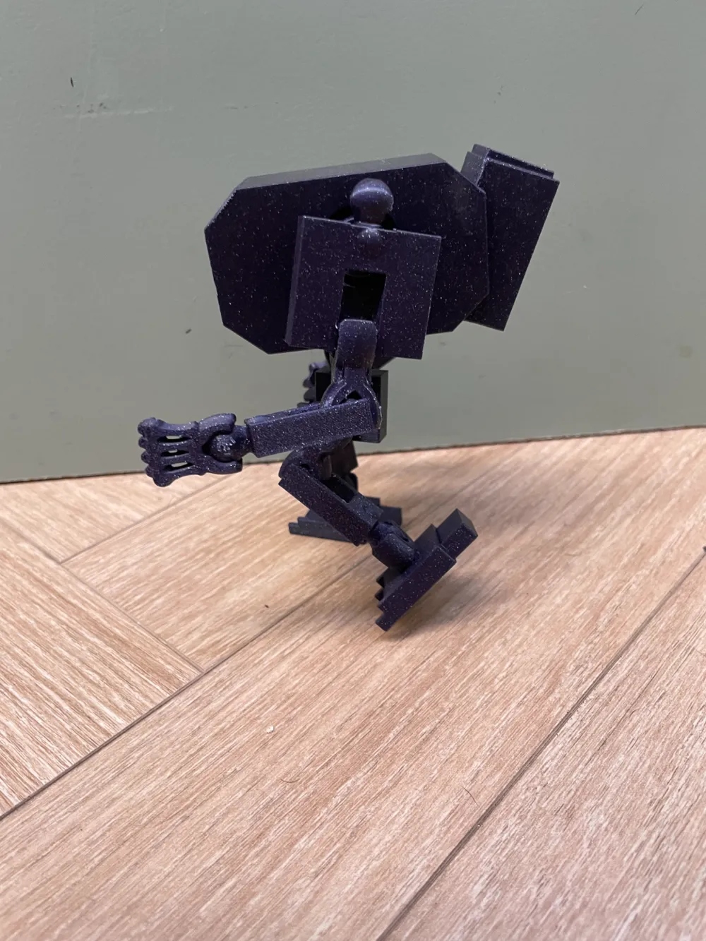 bipedal cargo hauler mech - Free 3D Print Model - MakerWorld