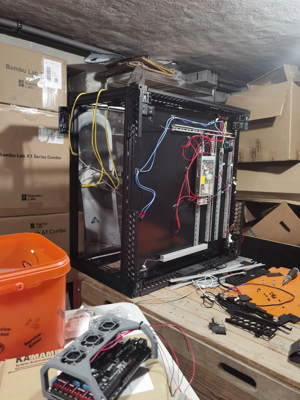 Octopus Cooling & Mount Din Mount BigTreeTech - Free 3D Print Model - MakerWorld