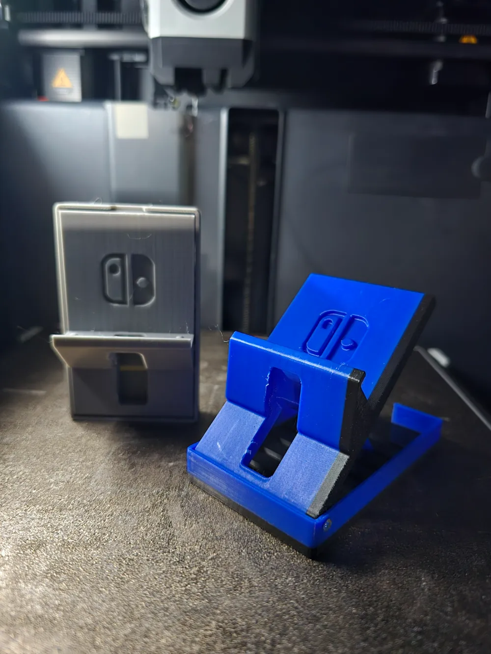 foldable nintendo switch holder Remixed by EVERYTHINGPLUSULTRA - MakerWorld