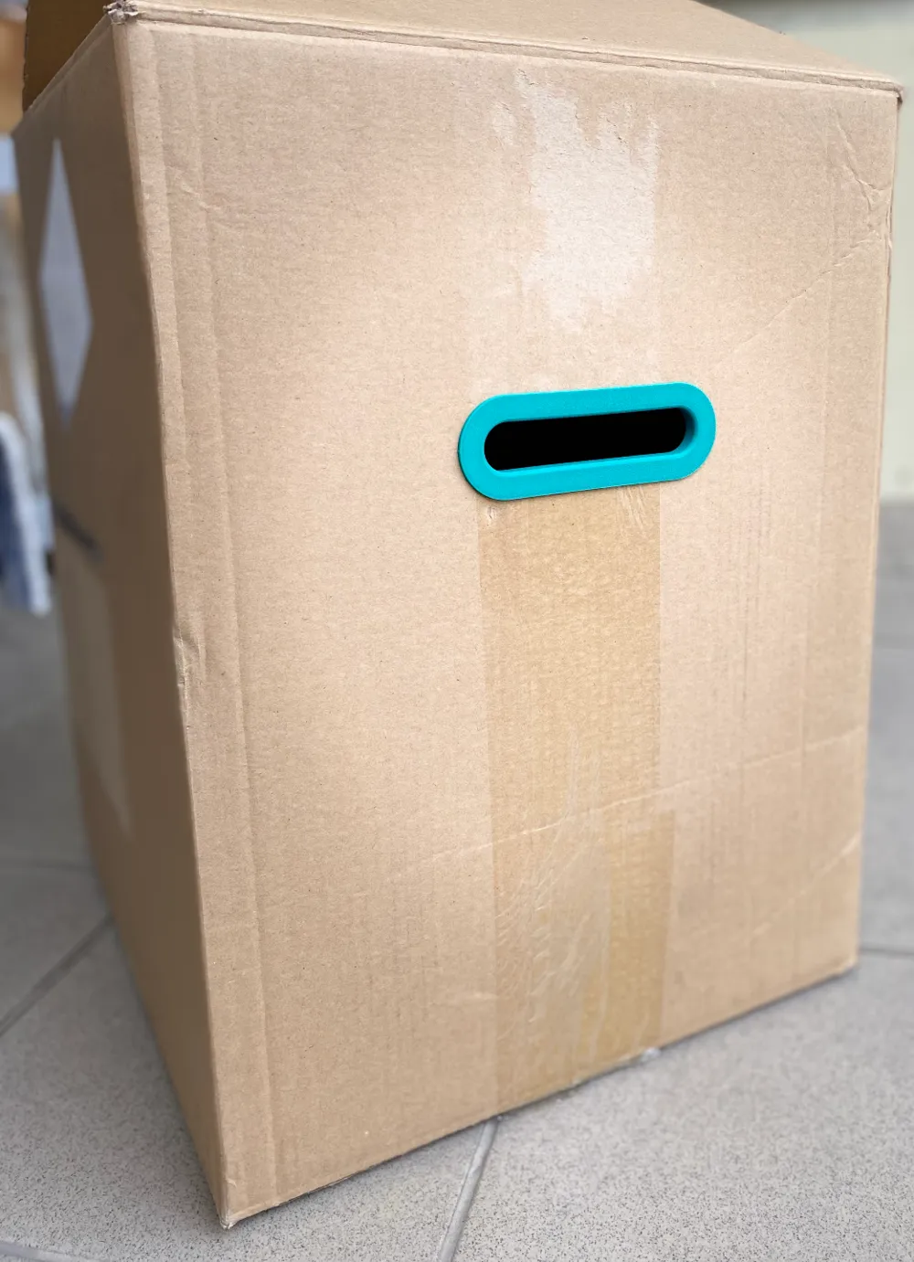 Cardboard box handle - Free 3D Print Model - MakerWorld