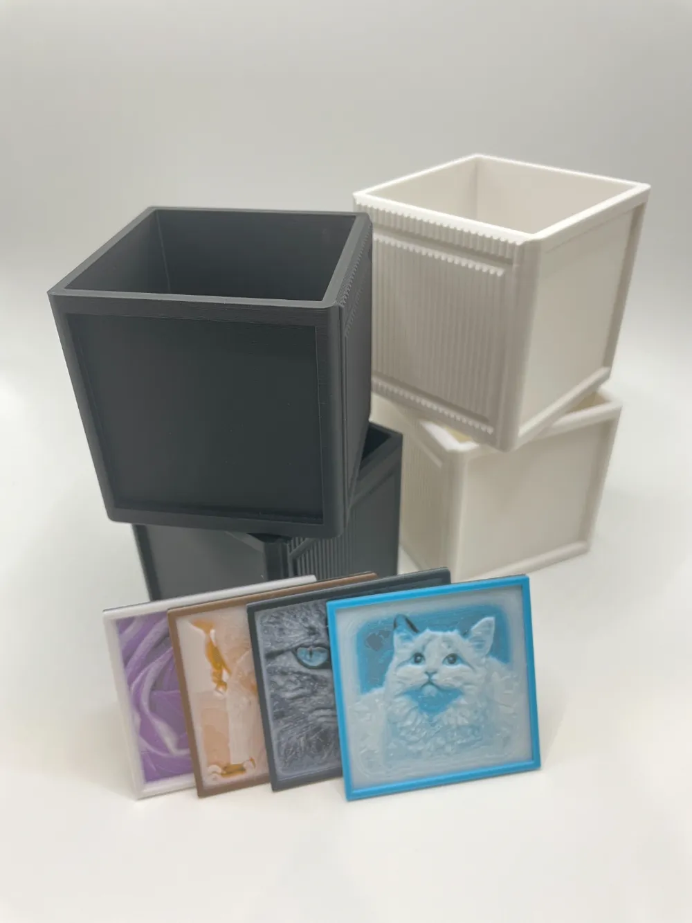 Hueforge cube box by DMIC Solution Engineering - MakerWorld