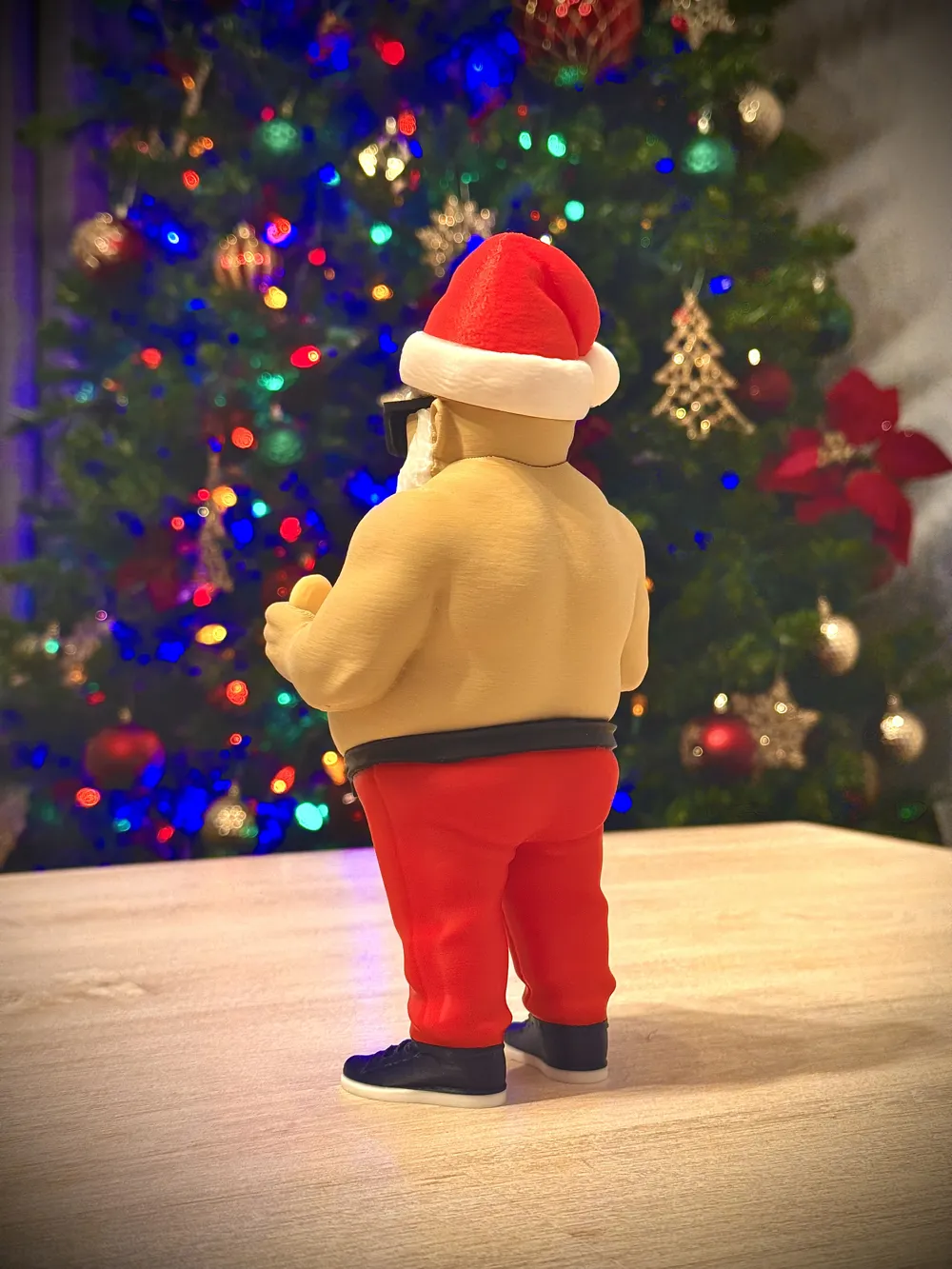 Shirtless Fat Santa with Milk and Cookies! - Free 3D Print Model ...
