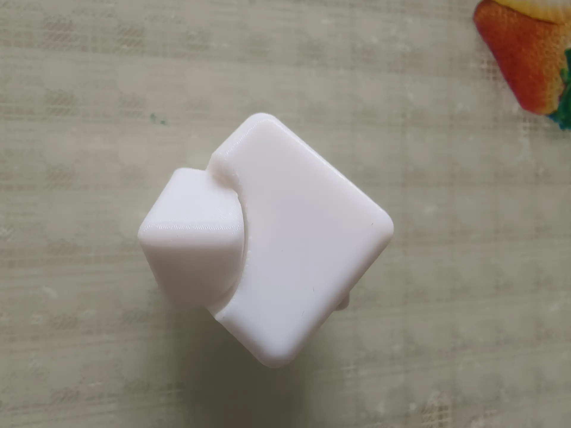 Fingertip Gyro Cube by WwW - MakerWorld