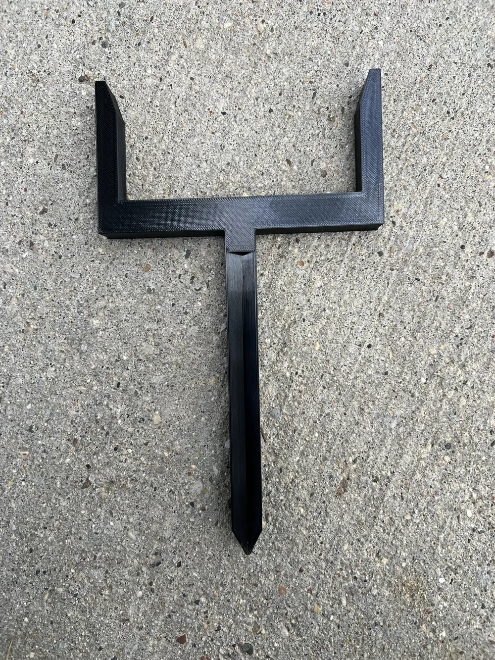 Downspout Support Stake - 4" wide down spout by Bob MakerWorld ...