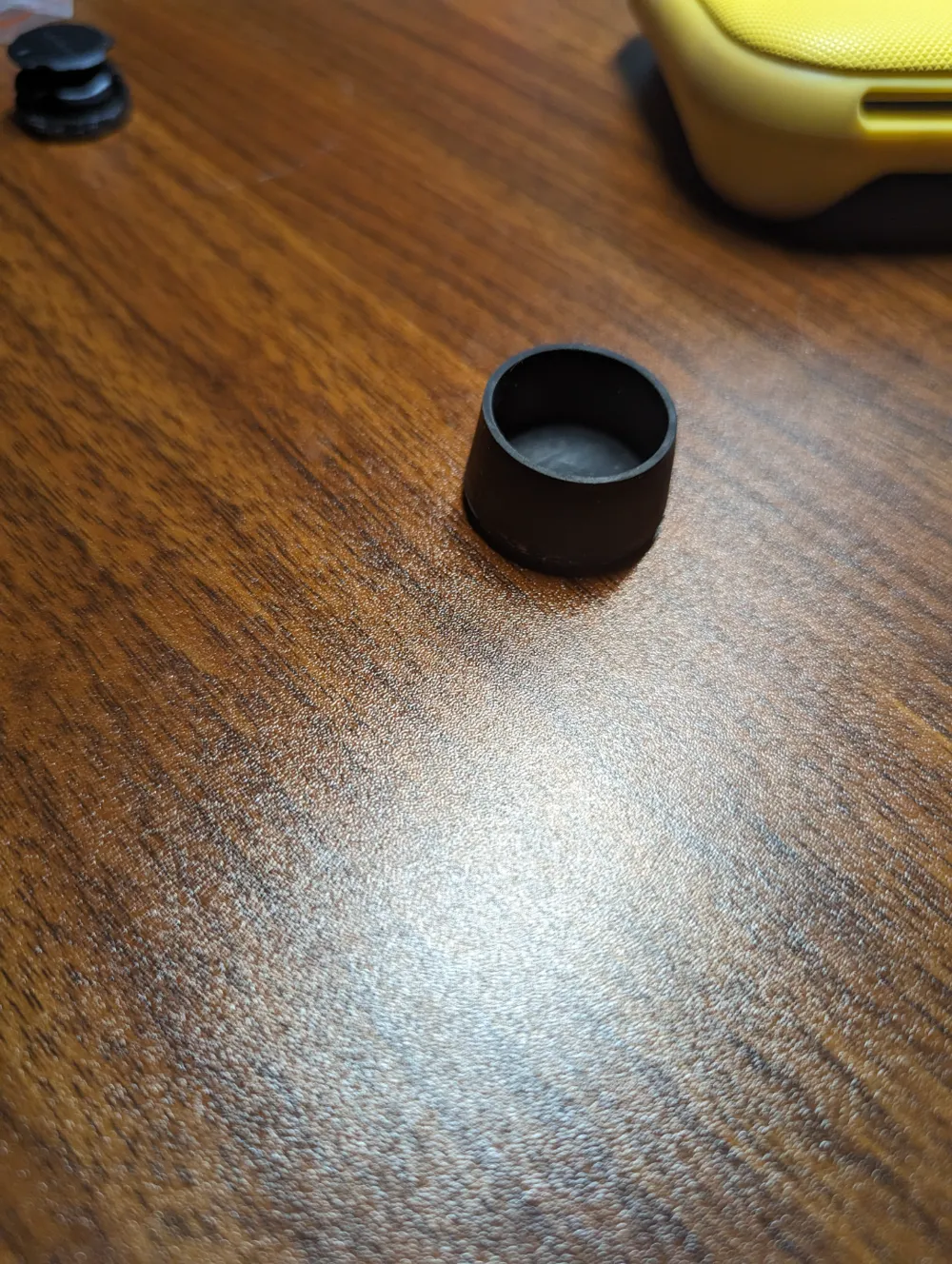 Toko Workbench Small leg cap and plug by msa1906 - MakerWorld