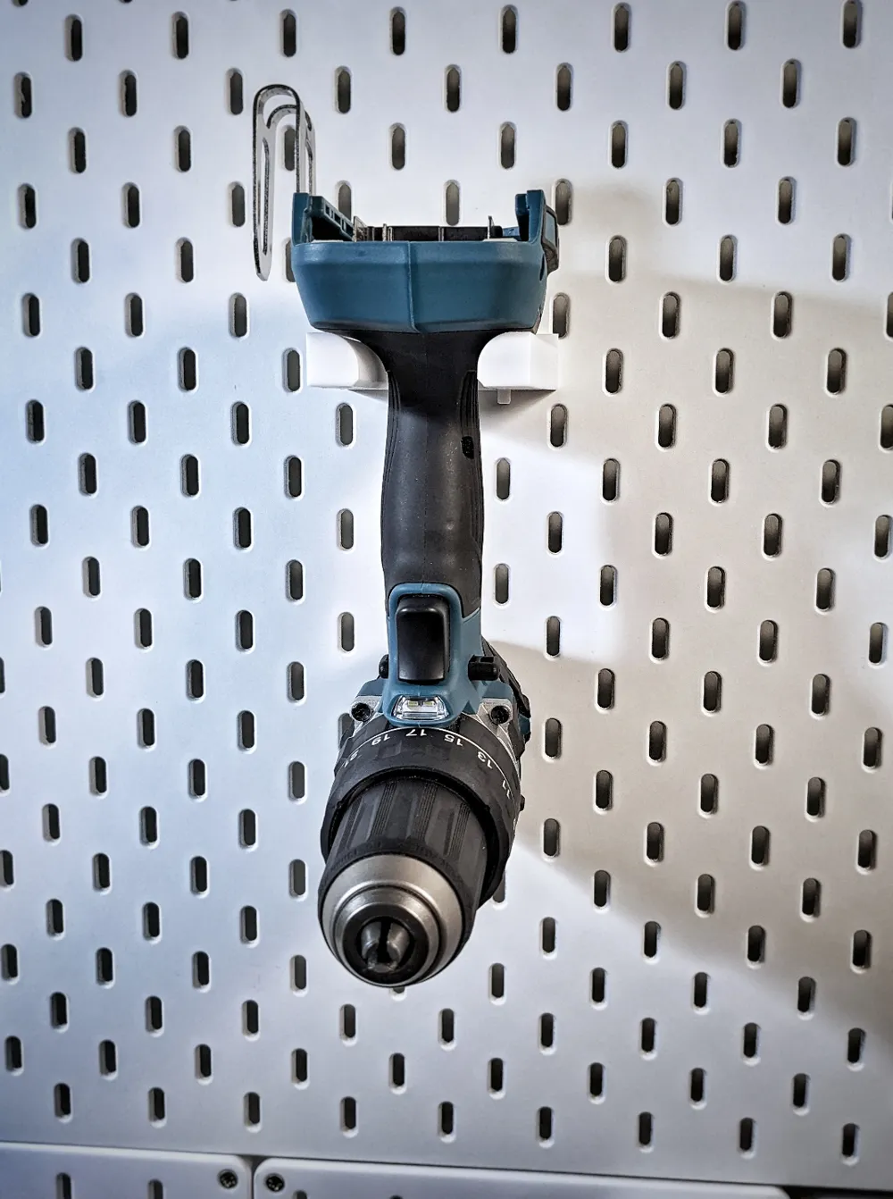 Cordless Drill Holder/Mount for Ikea Skadis by zomb MakerWorld ...