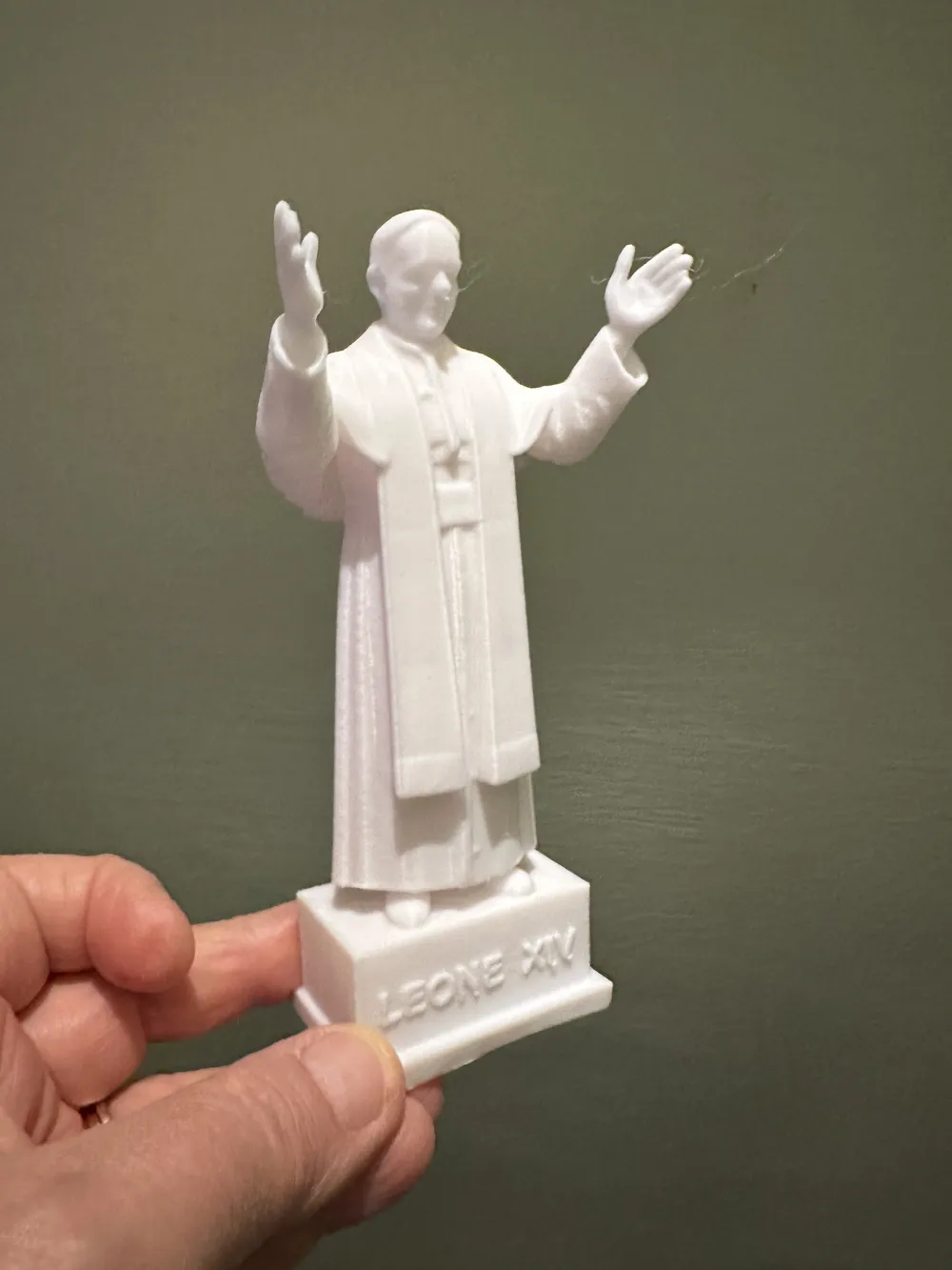 Statue of the new pontiff Pope LEONE XIV by Print_Roma_3DMakerWorld ...