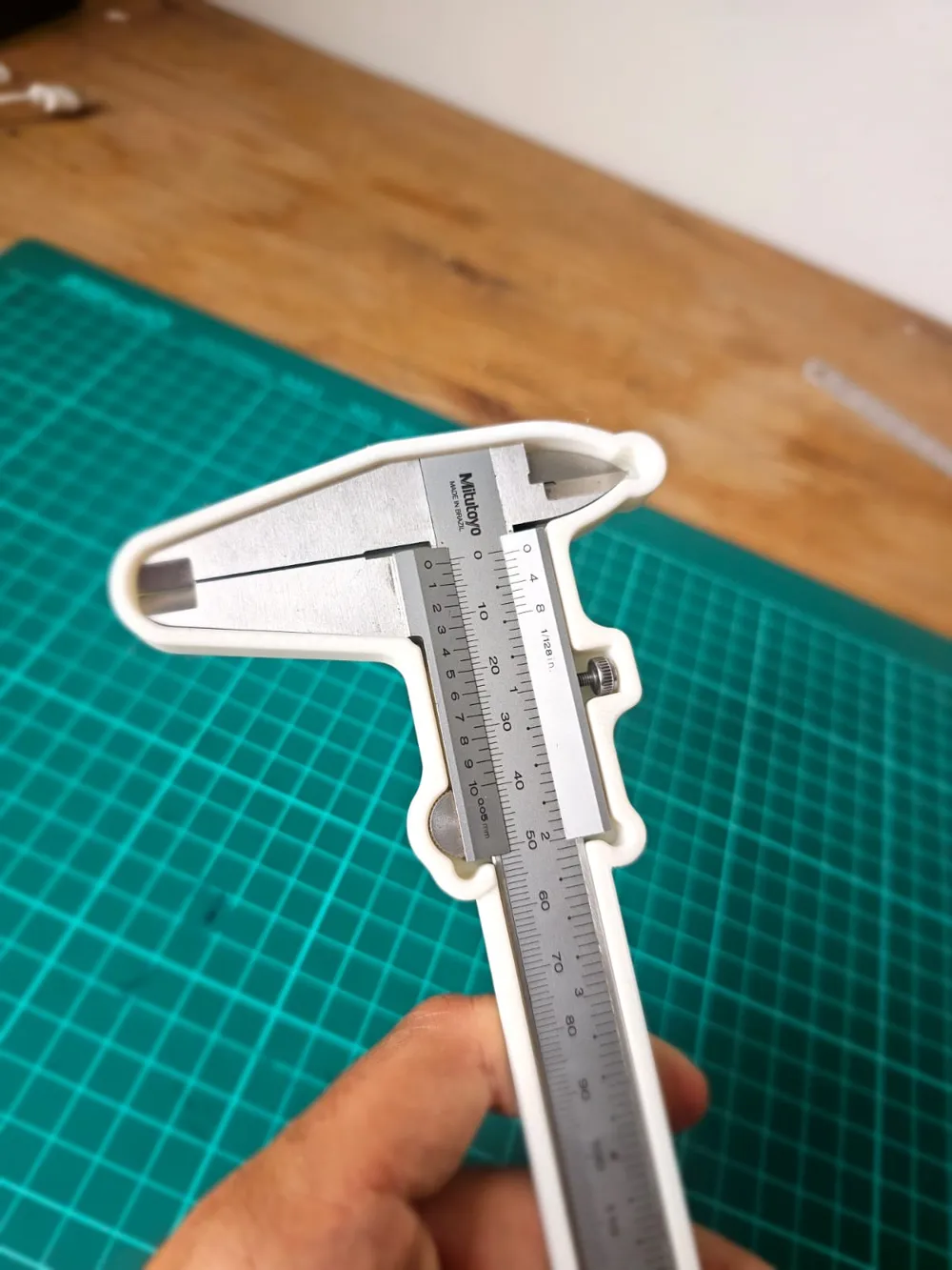 Mitutoyo Vernier Caliper case Model 530-114 by Kevin Riomaña MakerWorld: Download Free 3D Models