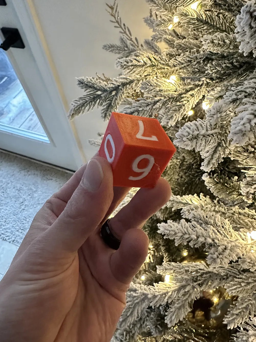 Hallmark Christmas Countdown 6-0 Number Cube - Free 3D Print Model ...
