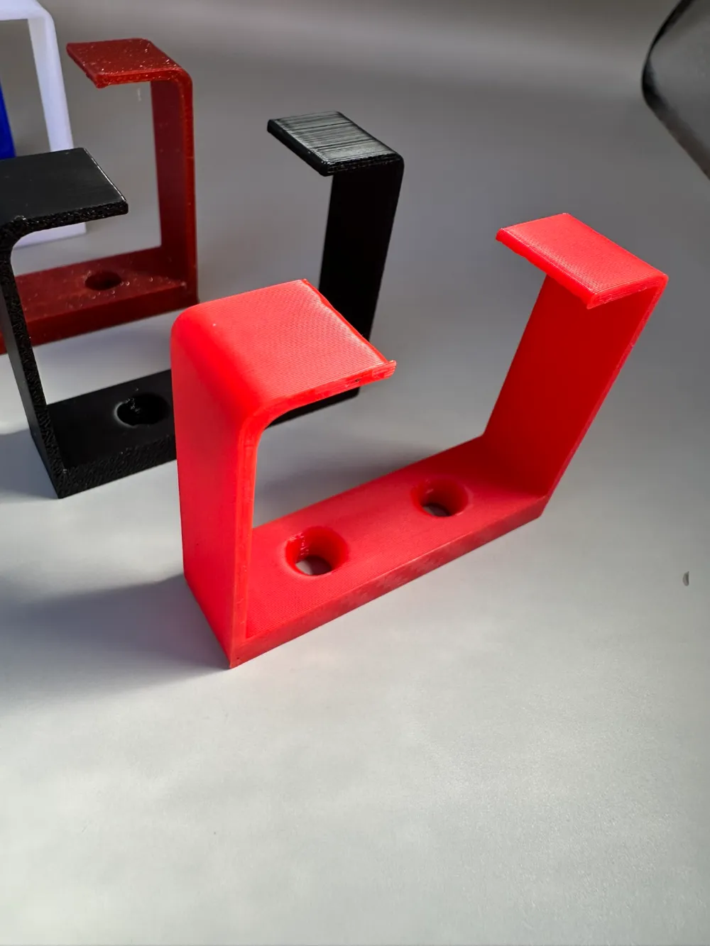 Power Strip Clip Mount by pizzalunden - MakerWorld