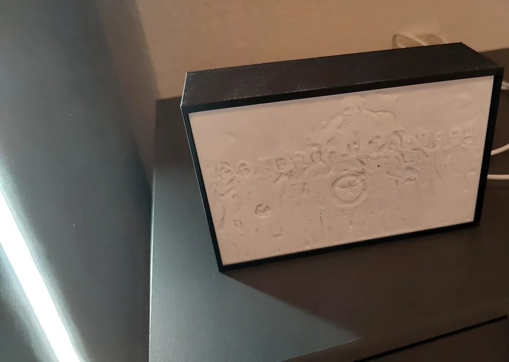 Marvels The Avengers Lithophane + Box by Dennis MakerWorld: Download ...
