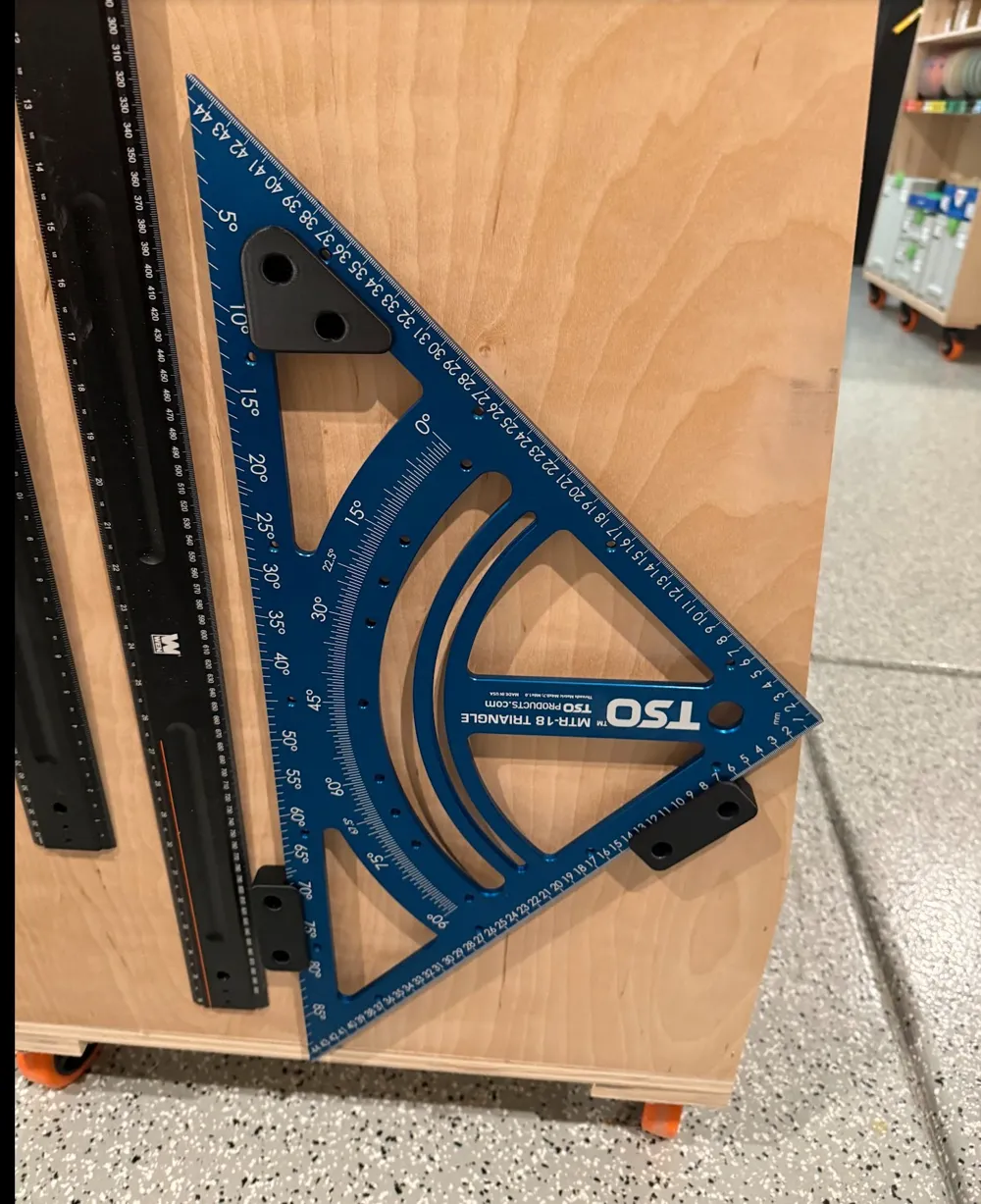 TSO MTR-18 Triangle Wall Mount - Free 3D Print Model - MakerWorld
