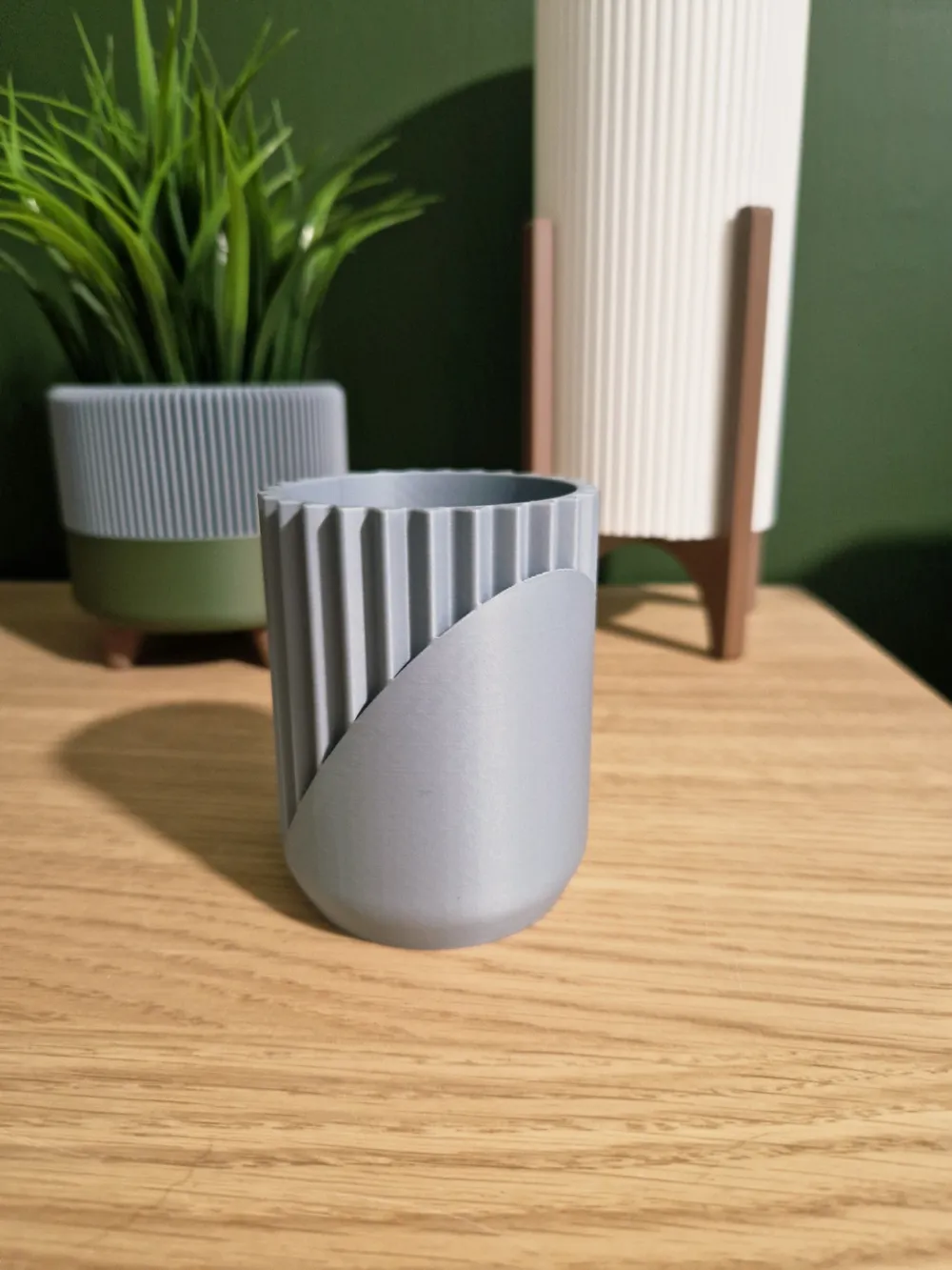 Cup For Pencils or Toothbrushes - Free 3D Print Model - MakerWorld