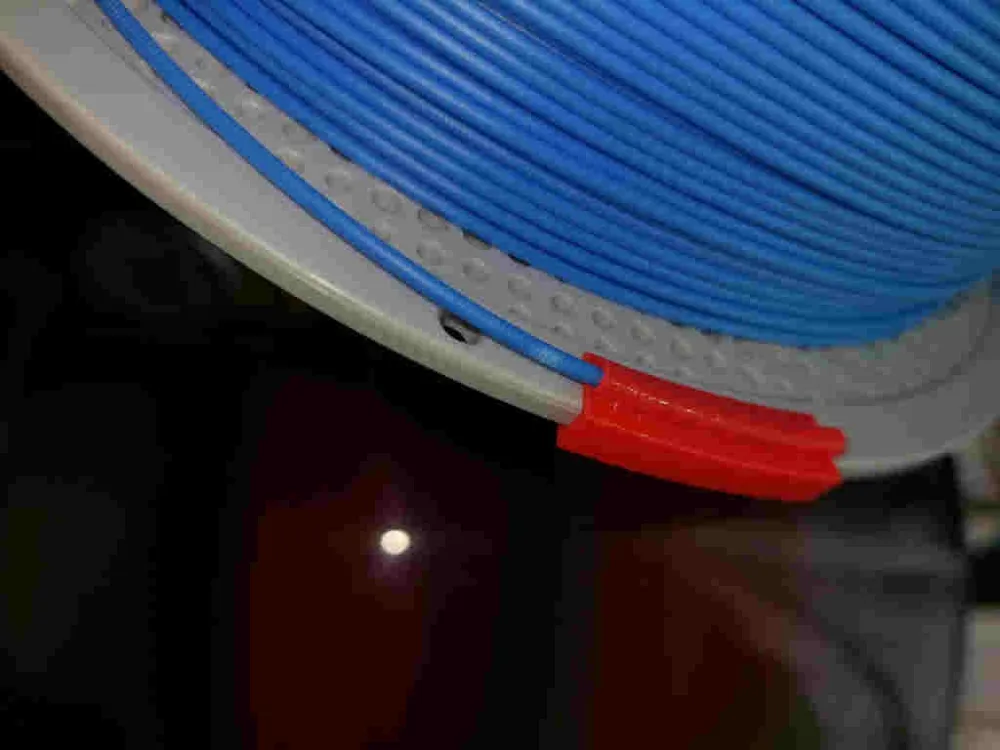 Filament clip - Free 3D Print Model - MakerWorld