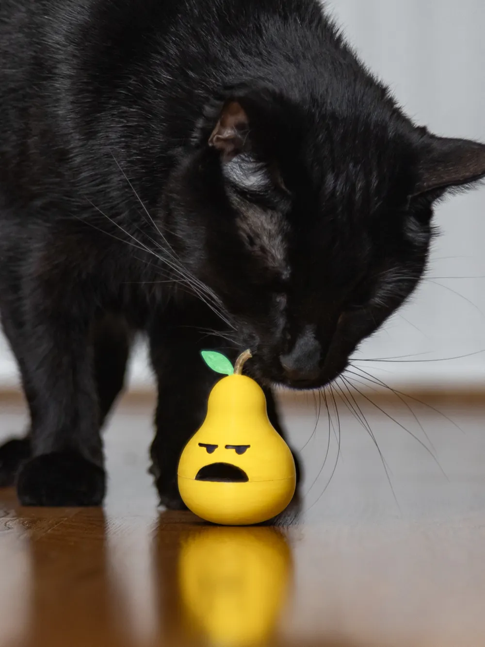 Cat Treat Toy - Rocking Pear - Free 3D Print Model - MakerWorld