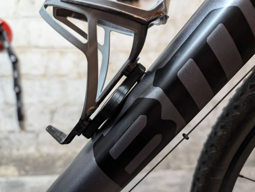 Moto Tag bike bottle mount by Fabrion365 - MakerWorld