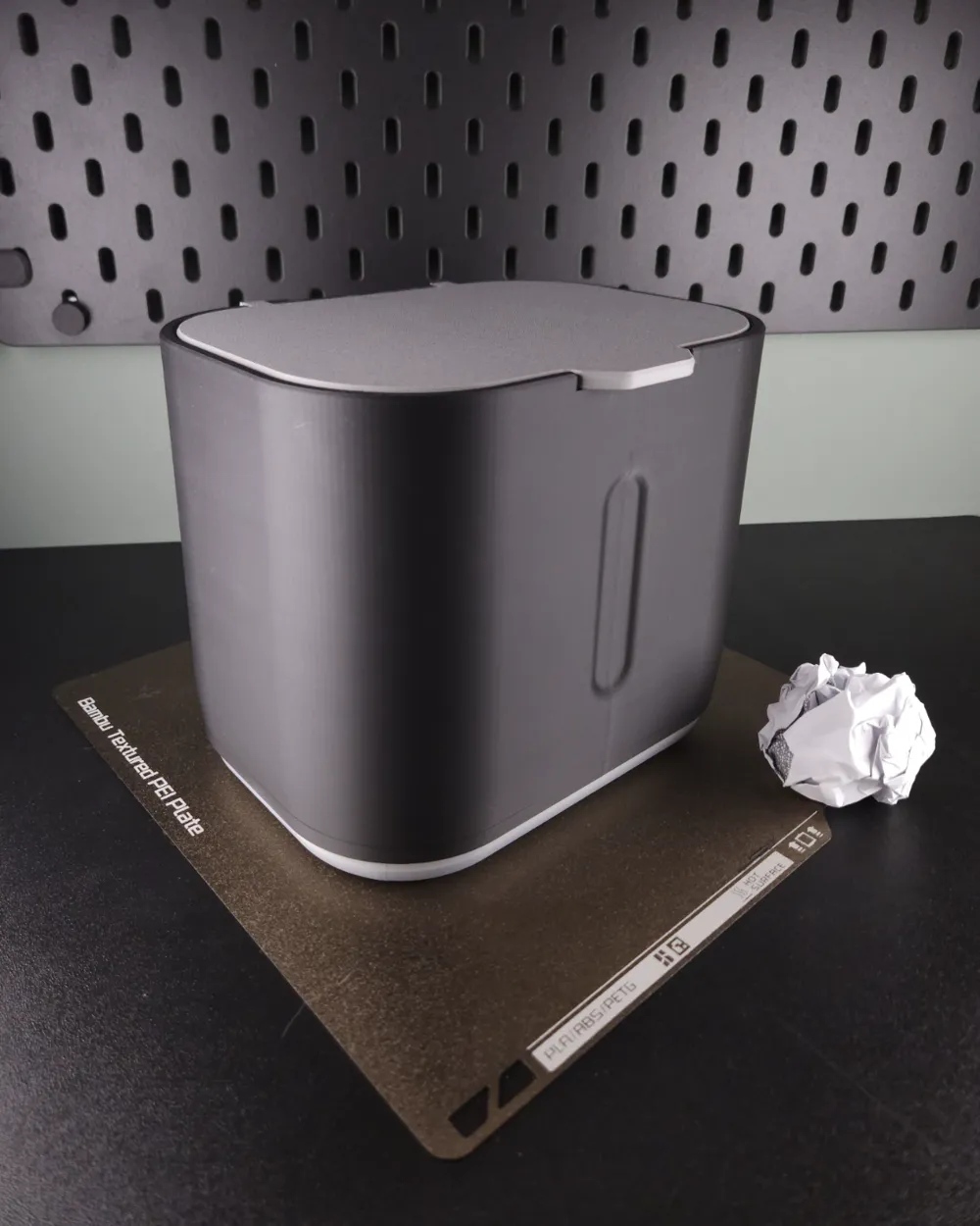 Desk Bin - Medium garbage bin - Trash - Free 3D Print Model - MakerWorld