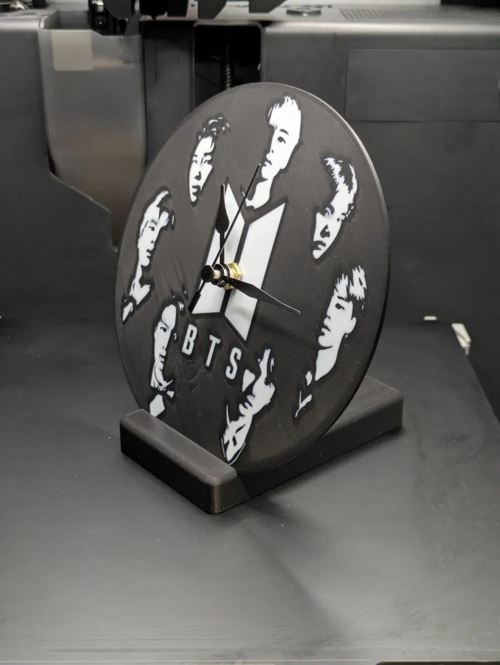 BTS Clock Remixed by MrEisvogel MakerWorld: Download Free 3D Models