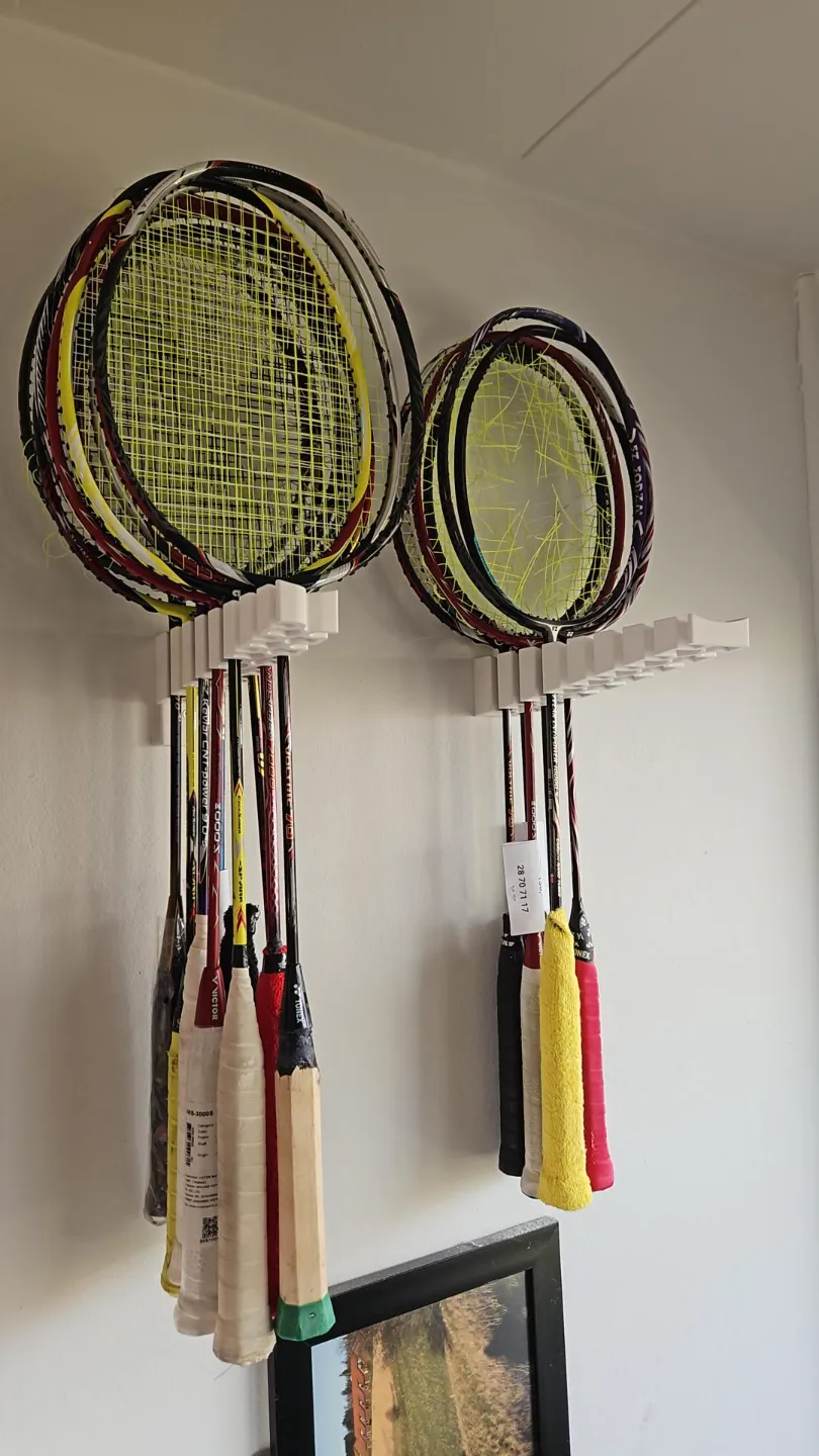 Badminton Racket Wall mount - Holds 18 Rackets by thoger0 - MakerWorld