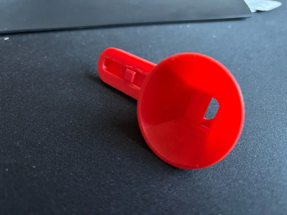 Measuring Spoon Funnel for Creatine by Emanuel MakerWorld: Download ...