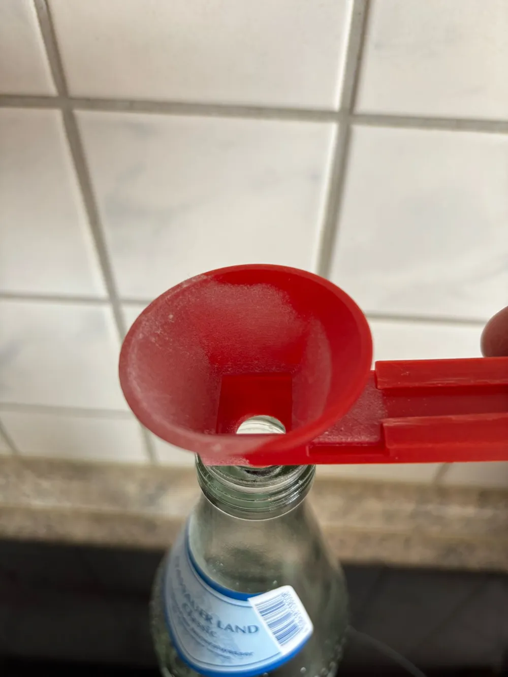 Measuring Spoon Funnel for Creatine by Emanuel MakerWorld: Download ...