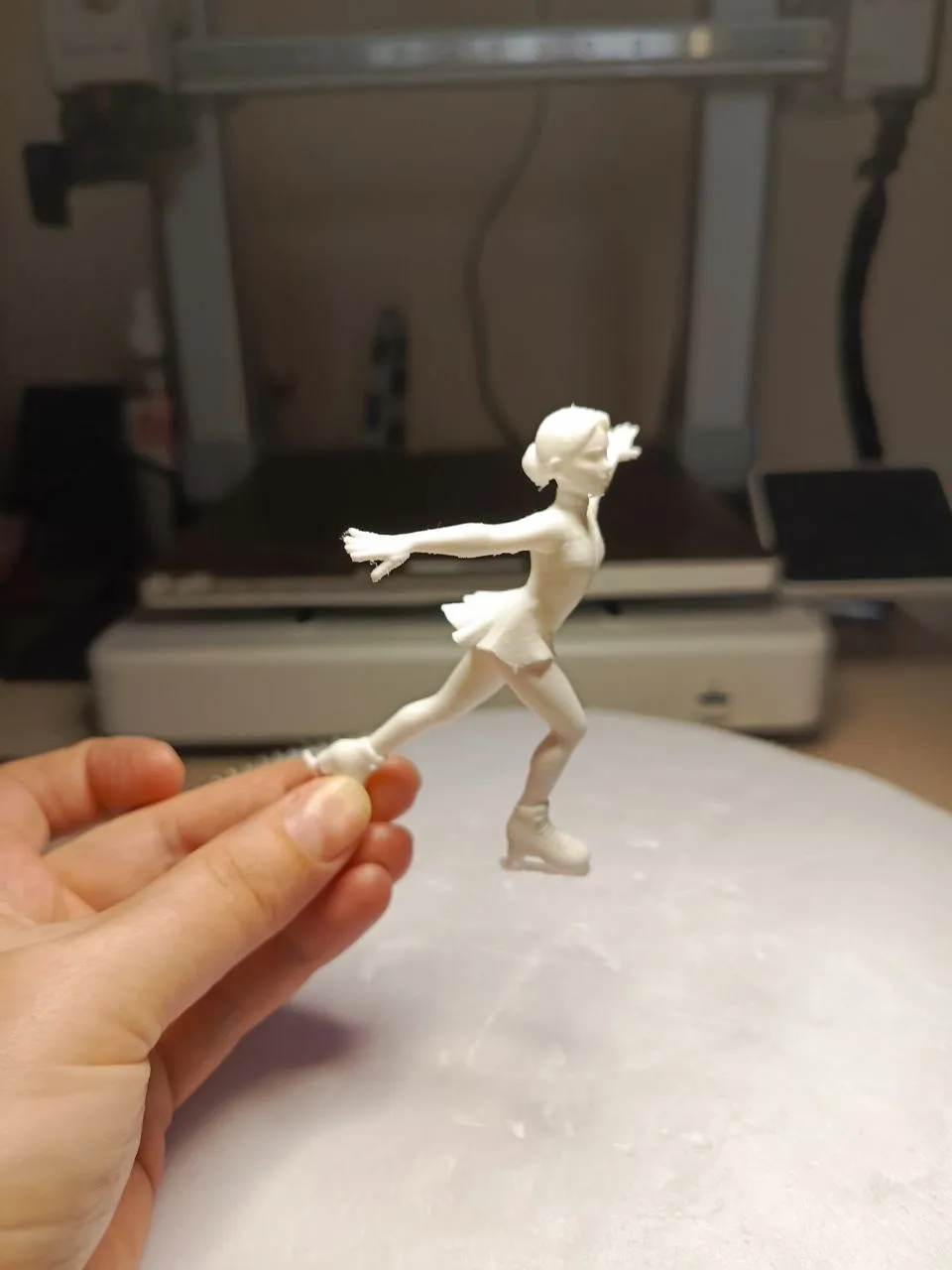 figure skater - Free 3D Print Model - MakerWorld