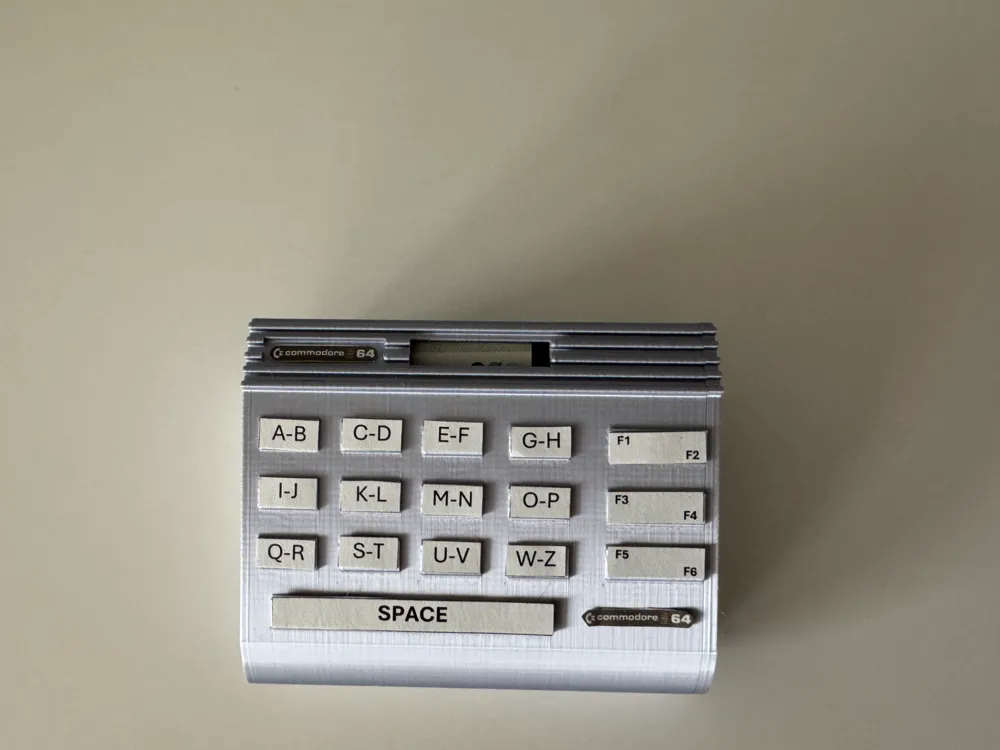 C64 COMMODORE 64 MONEY BOX - PIGGY BANK by dadelandia - MakerWorld